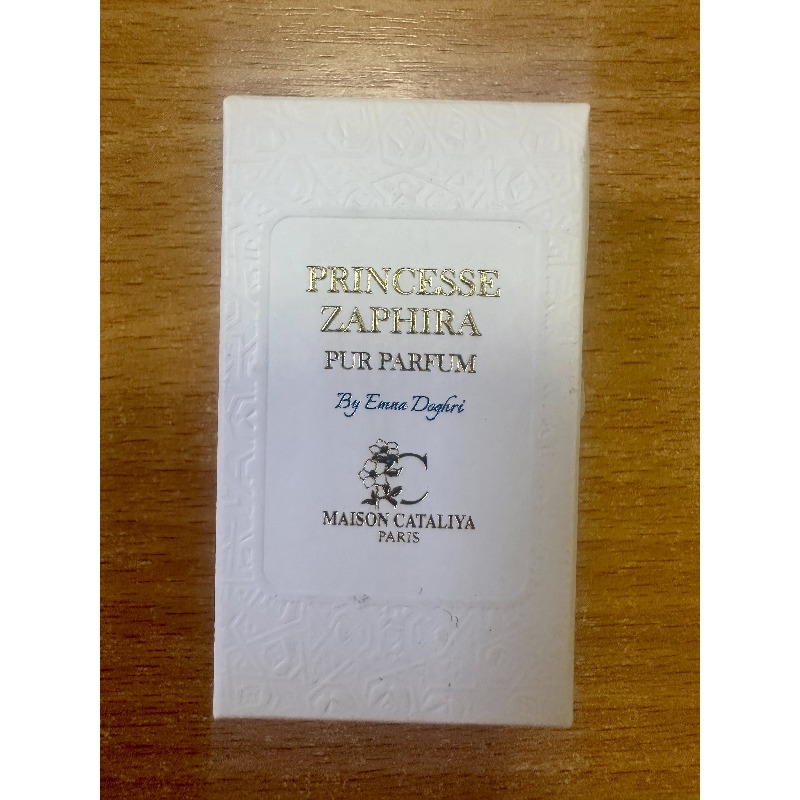 Maison Cataliya Princesse Zaphira - купить духи, цены от 3390 р. за 10 мл