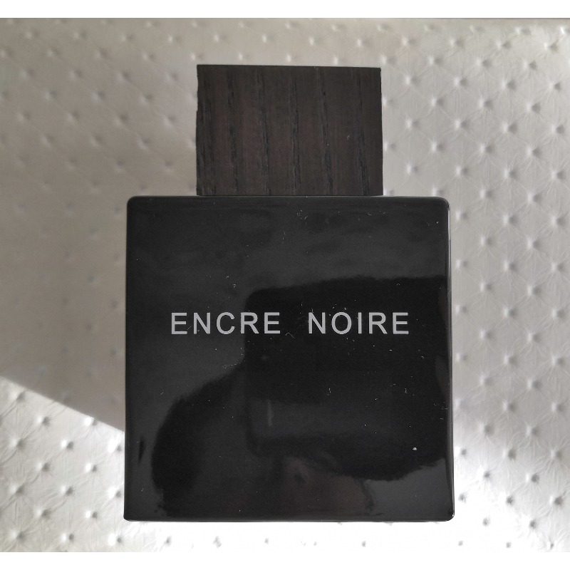 Lalique Encre Noire - купить мужские духи, цены от 290 р. за 2 мл