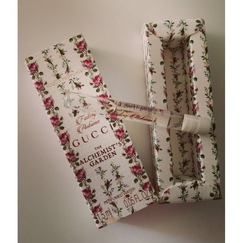 GUCCI Fading Autumn Scented Water - купить духи, цены от 510 р. за 2 мл