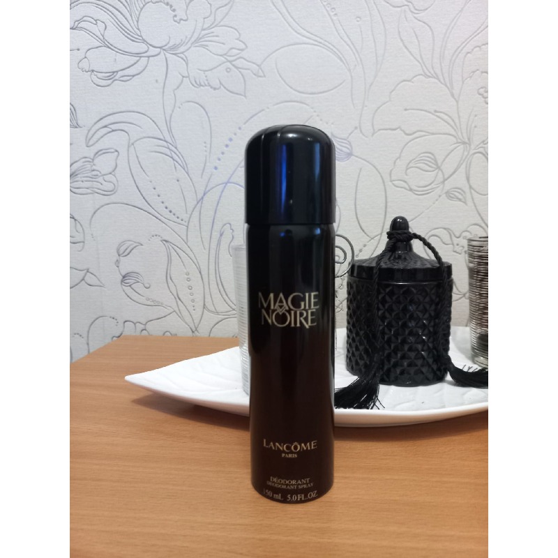 Lancome Magie Noire - купить женские духи, цены от 570 р. за 2 мл