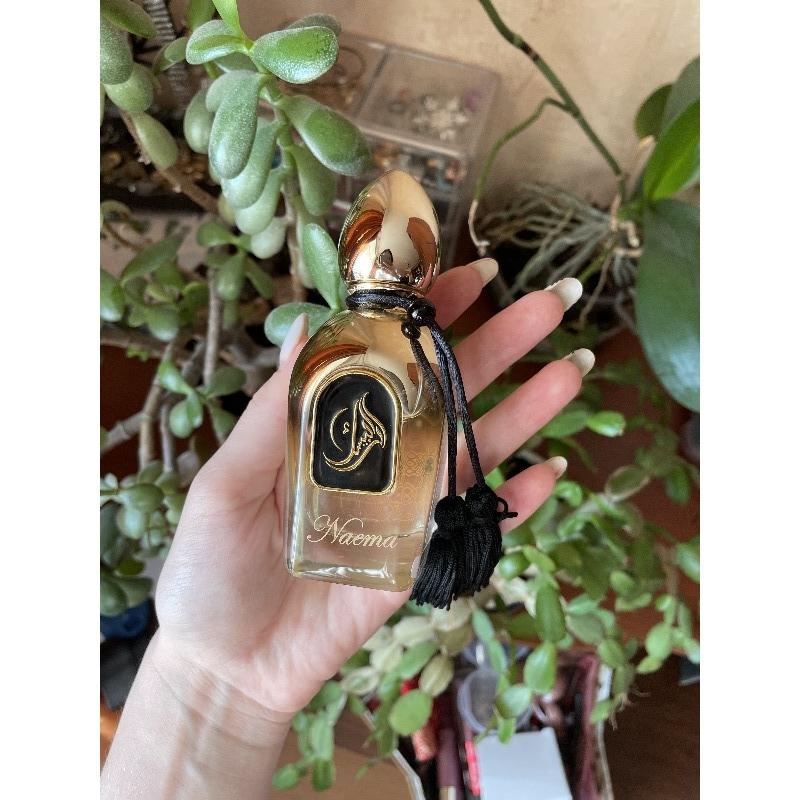 Arabesque Perfumes Naema - купить духи, цены от 380 р. за 2 мл