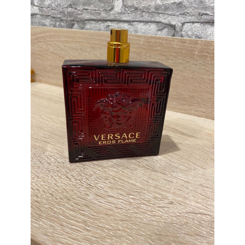 Versace Eros Flame - купить мужские духи, цены от 160 р. за 1 мл