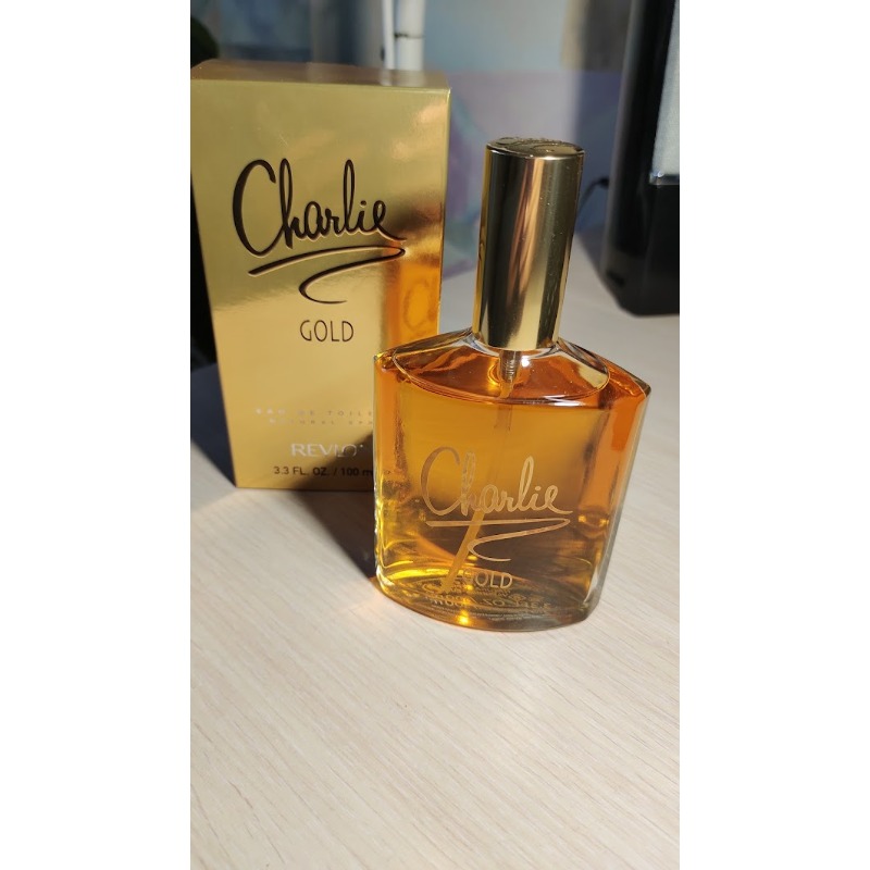 Revlon Charlie Blue - купить женские духи, цены от 1650 р. за 100 мл