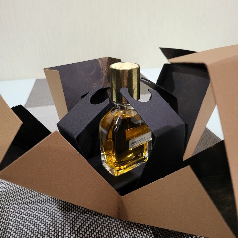 ORTO PARISI Bergamask - купить духи, цены от 440 р. за 1 мл