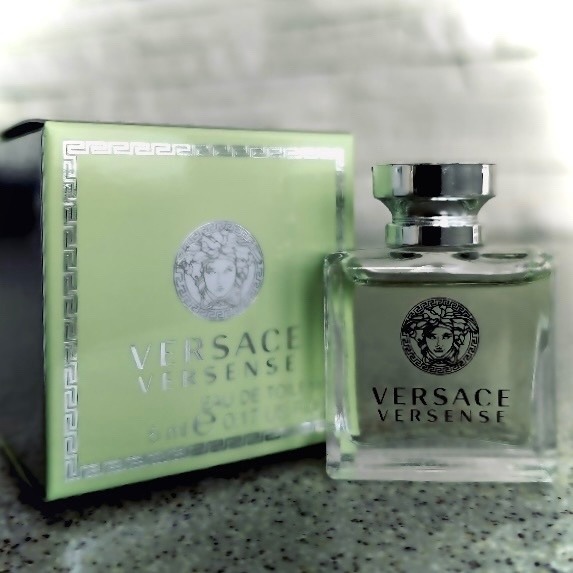 Versace Versense - купить женские духи, цены от 240 р. за 2 мл