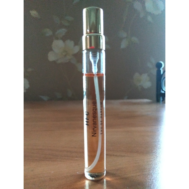 Haute Fragrance Company Nirvanesque - купить духи, цены от 630 р. за 2 мл