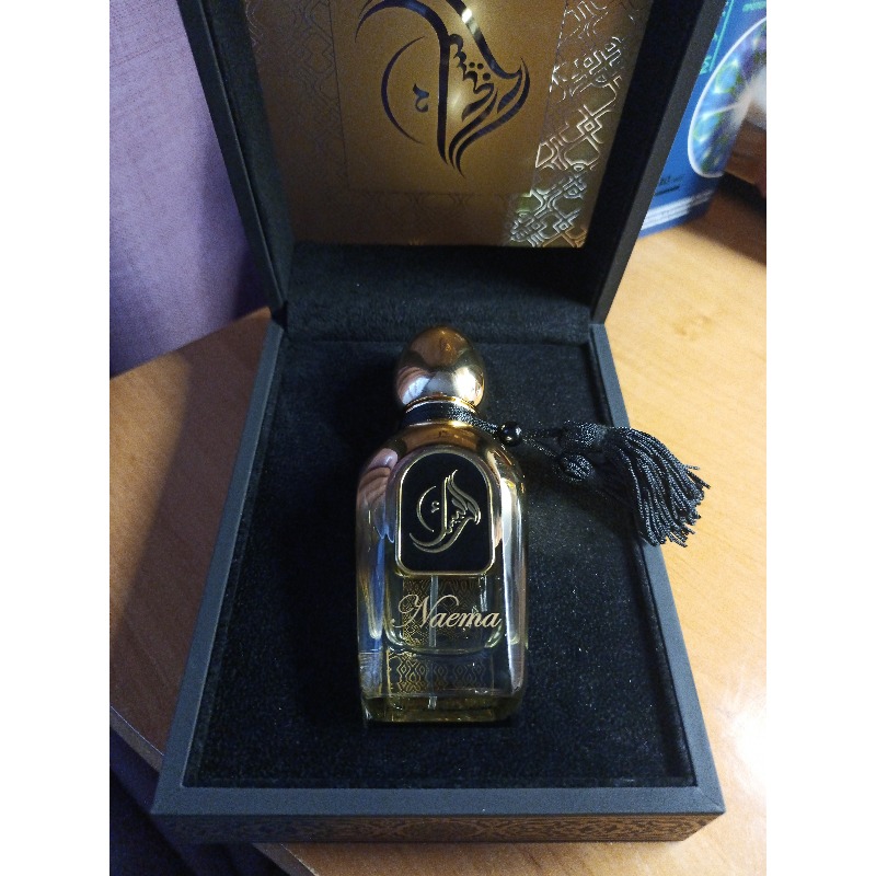 Arabesque Perfumes Naema - купить духи, цены от 380 р. за 2 мл