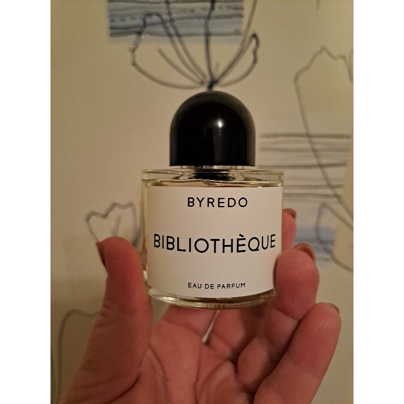 BYREDO Bibliothèque - купить женские духи, цены от 320 р. за 1 мл